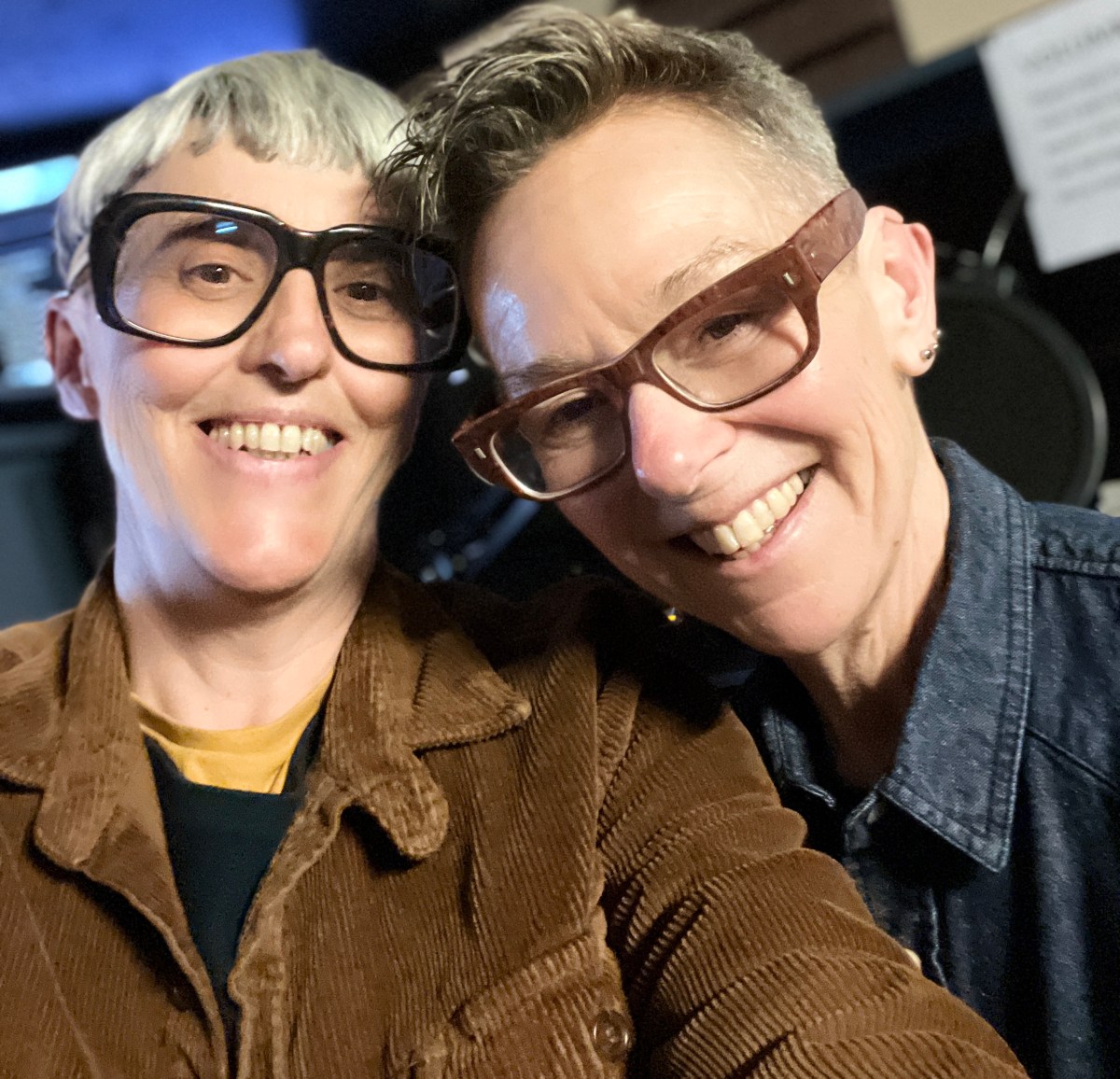 Listen again : 1BTN 030323 – Wildblood and Queenie